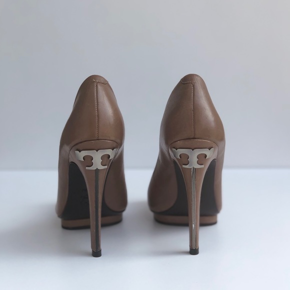 Tory Burch | Shoes | Tory Burch Jude Pump Vegan Leather Size 85 | Poshmark